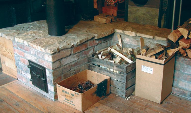 Owning A Wood-Fueled Cookstove - Countryside